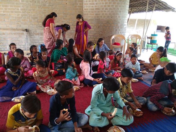 Raksha Charitable Trust Organise “Summer Camp” at Akshar Trust, Serkhi